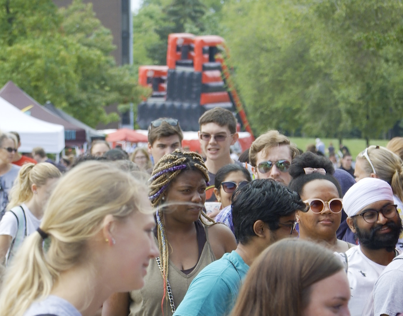 Wright State Newsroom – Thousands of students attend Fall Fest « Wright ...