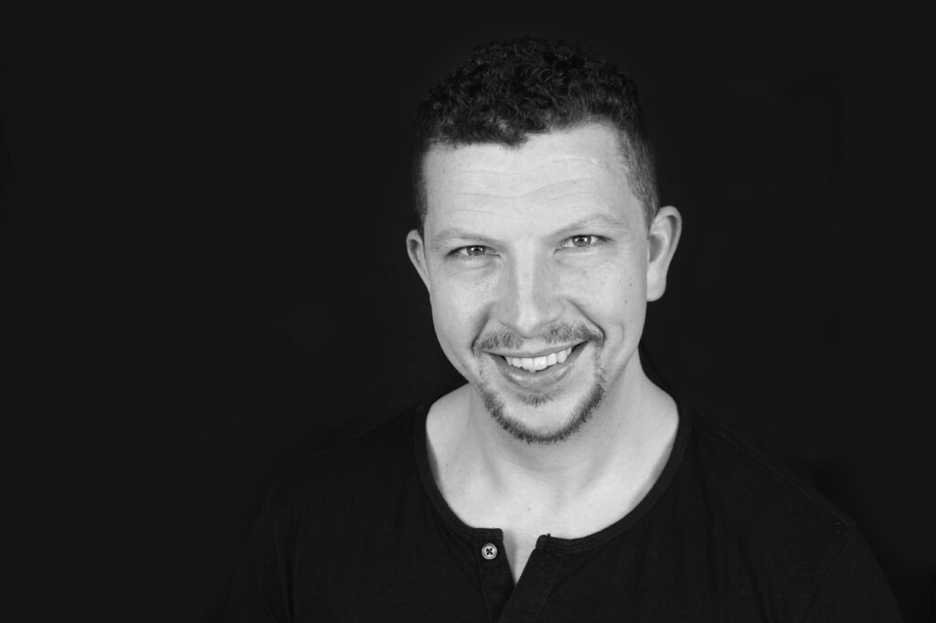 Neal Wright's Instagram, Twitter & Facebook on IDCrawl